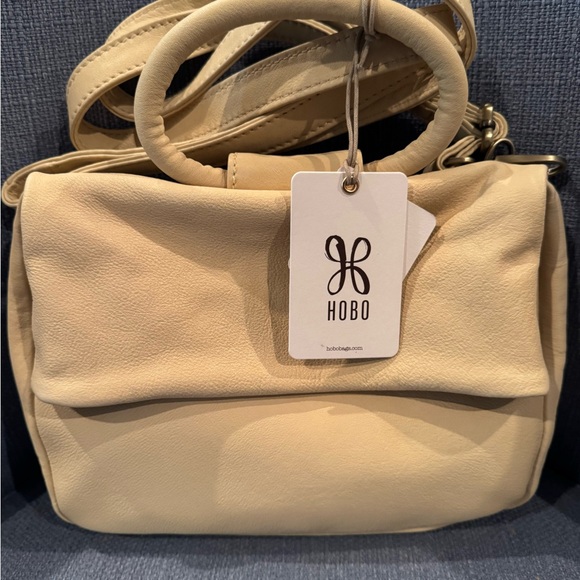 HOBO | Bags | Hobo Cream Leather Hobo Bag | Poshmark